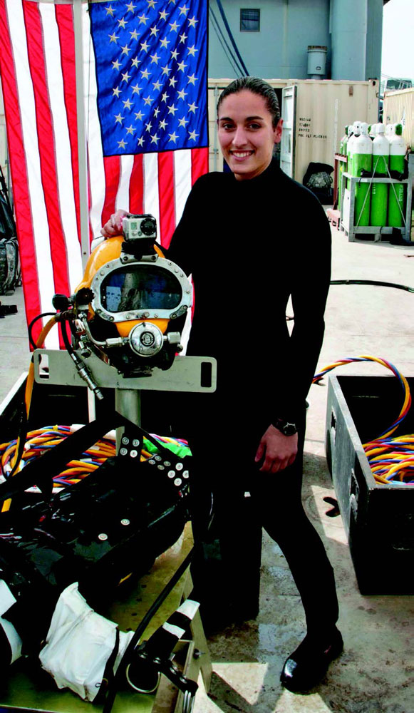 What It's Like to be a Female Army Diver | Scuba Diving