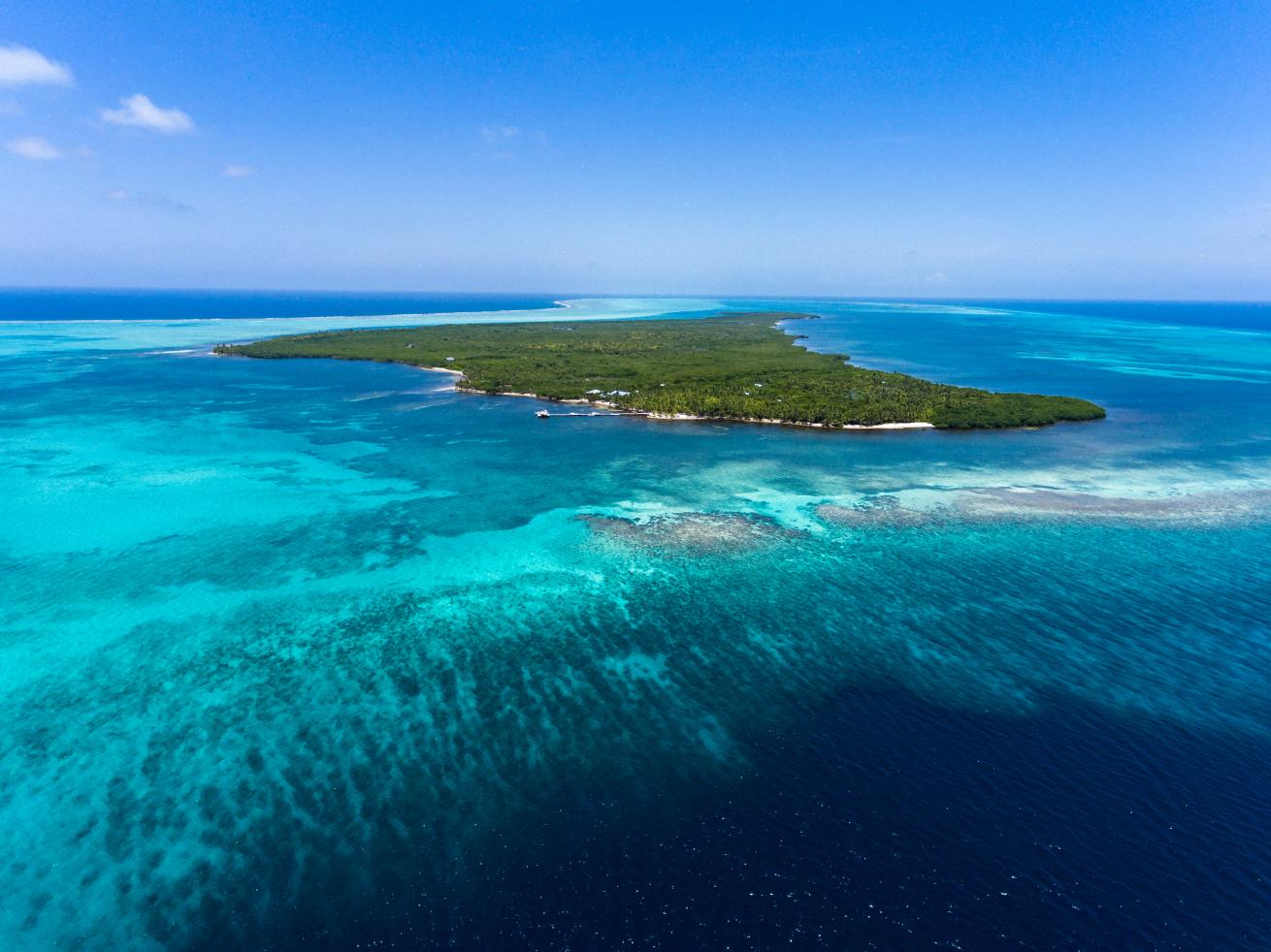 Explore Wild Belize at Itza Resort | Scuba Diving