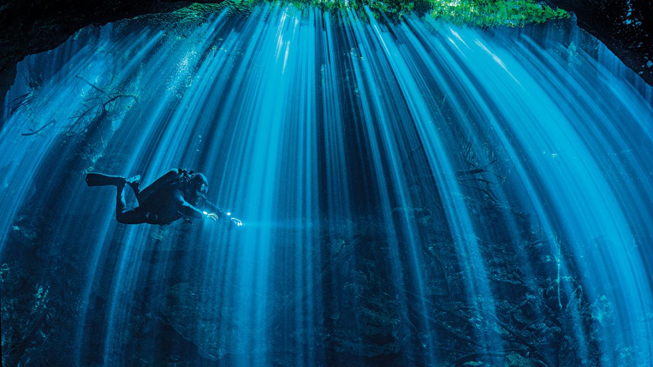 Cave Diving Wallpaper