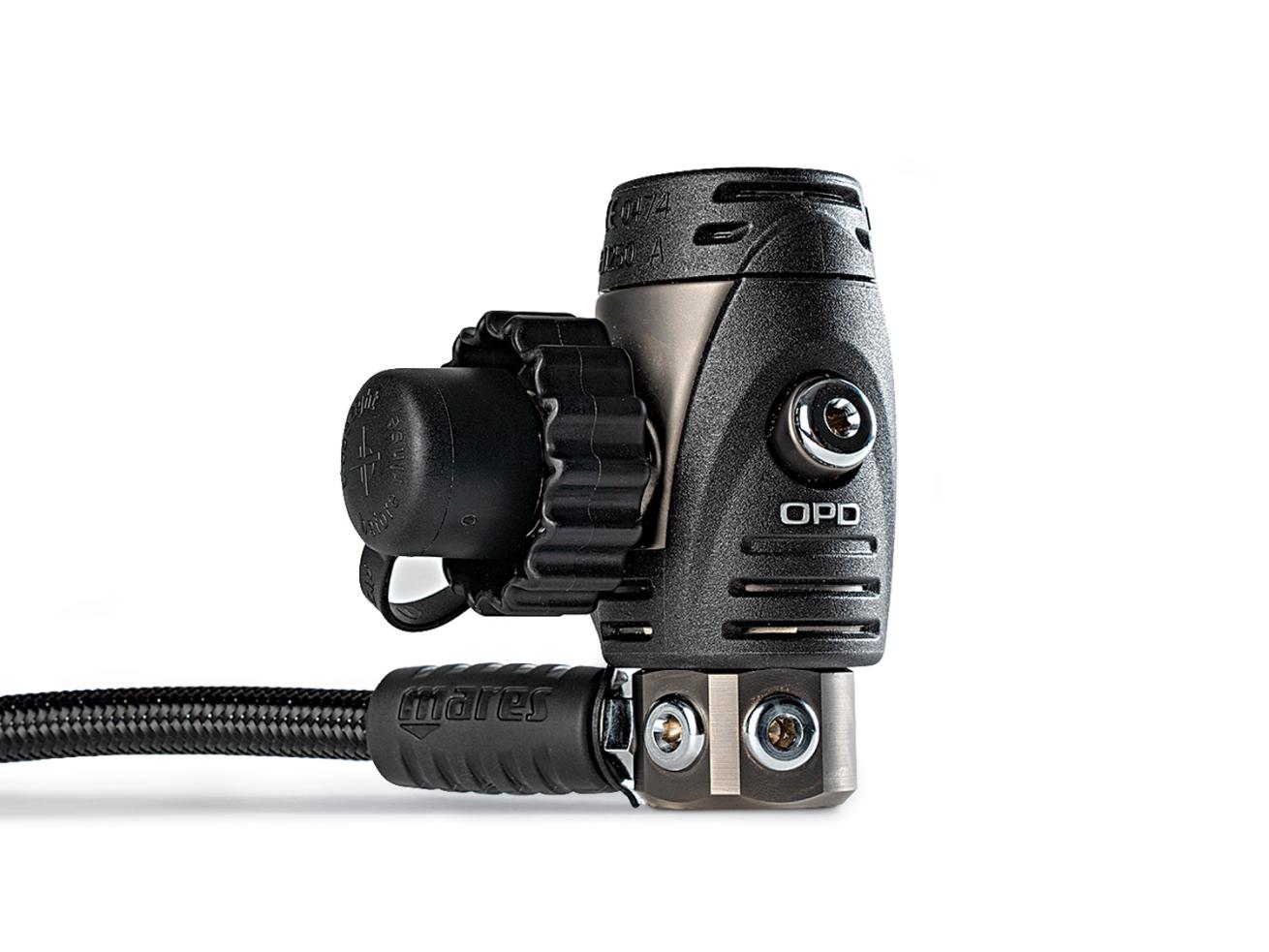 The Best Scuba Regulators of 2019 Reviewed | Scuba Diving