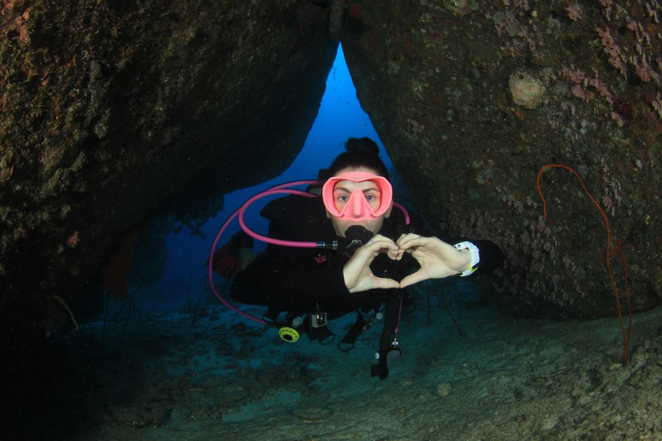Amoray Dive Resort | Scuba Diving