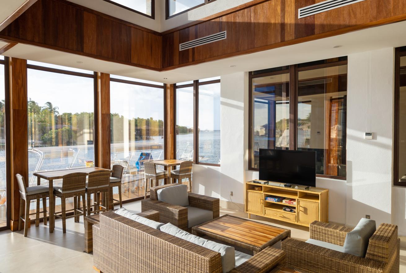 2023 Anthony’s Key Vacation DIVE Package Rates | Scuba Diving