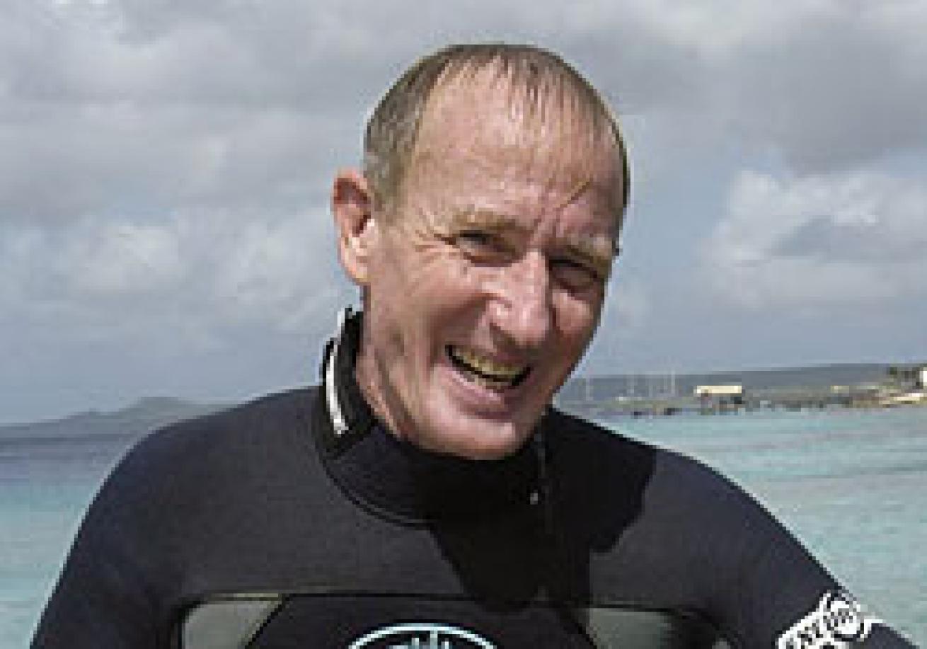Marine Photographer Jim Watt passes | Scuba Diving