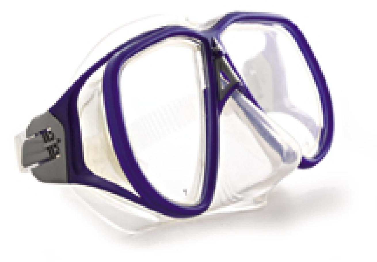 The 12 Best Wide-View Masks | Scuba Diving