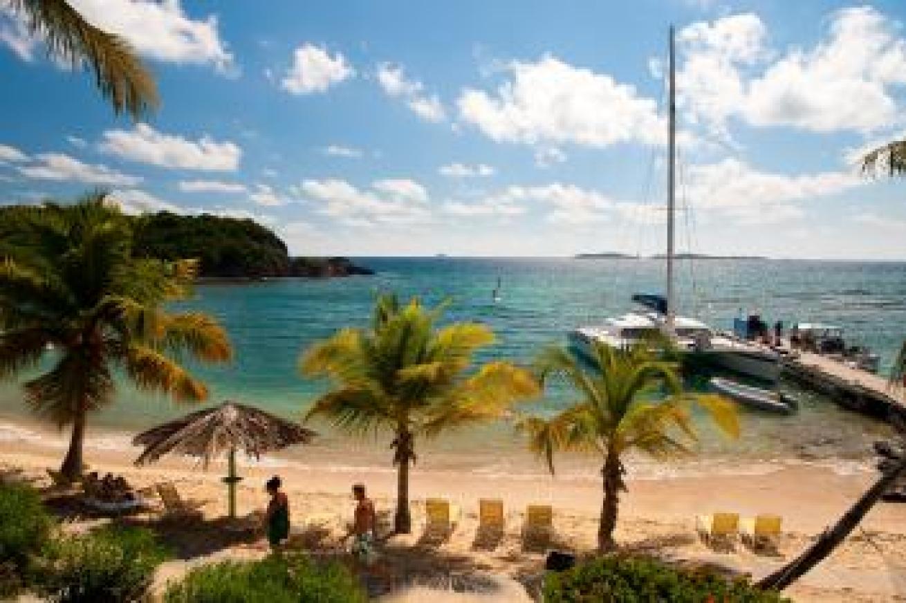 Bolongo Bay Beach Resort | Scuba Diving