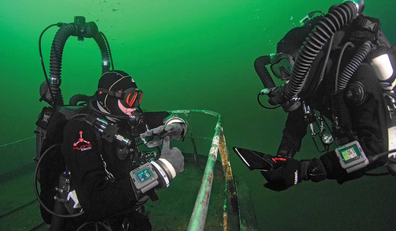 How to Tell if Closed-Circuit Rebreather Diving is Right for You ...