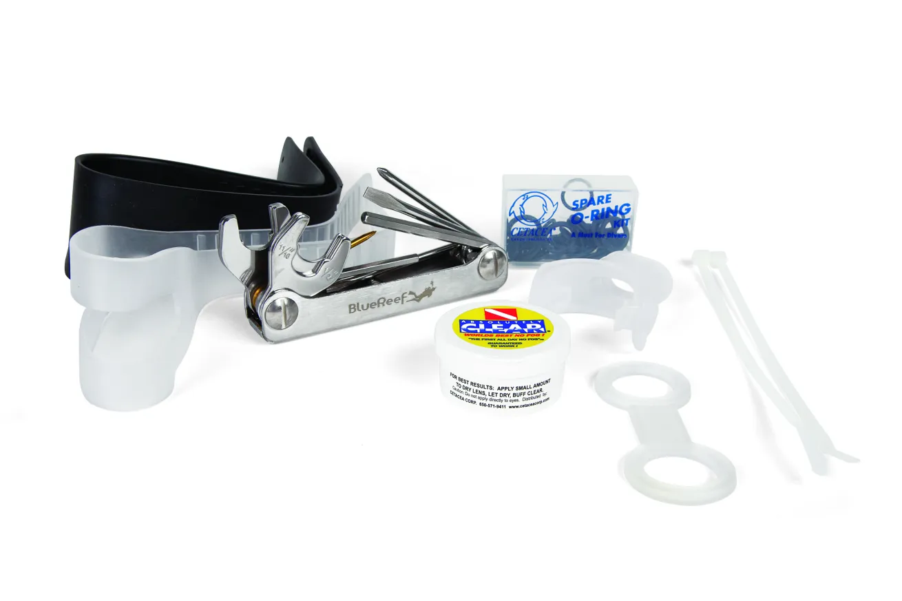 26 Must-Have Tools for a Safe Dive | Scuba Diving