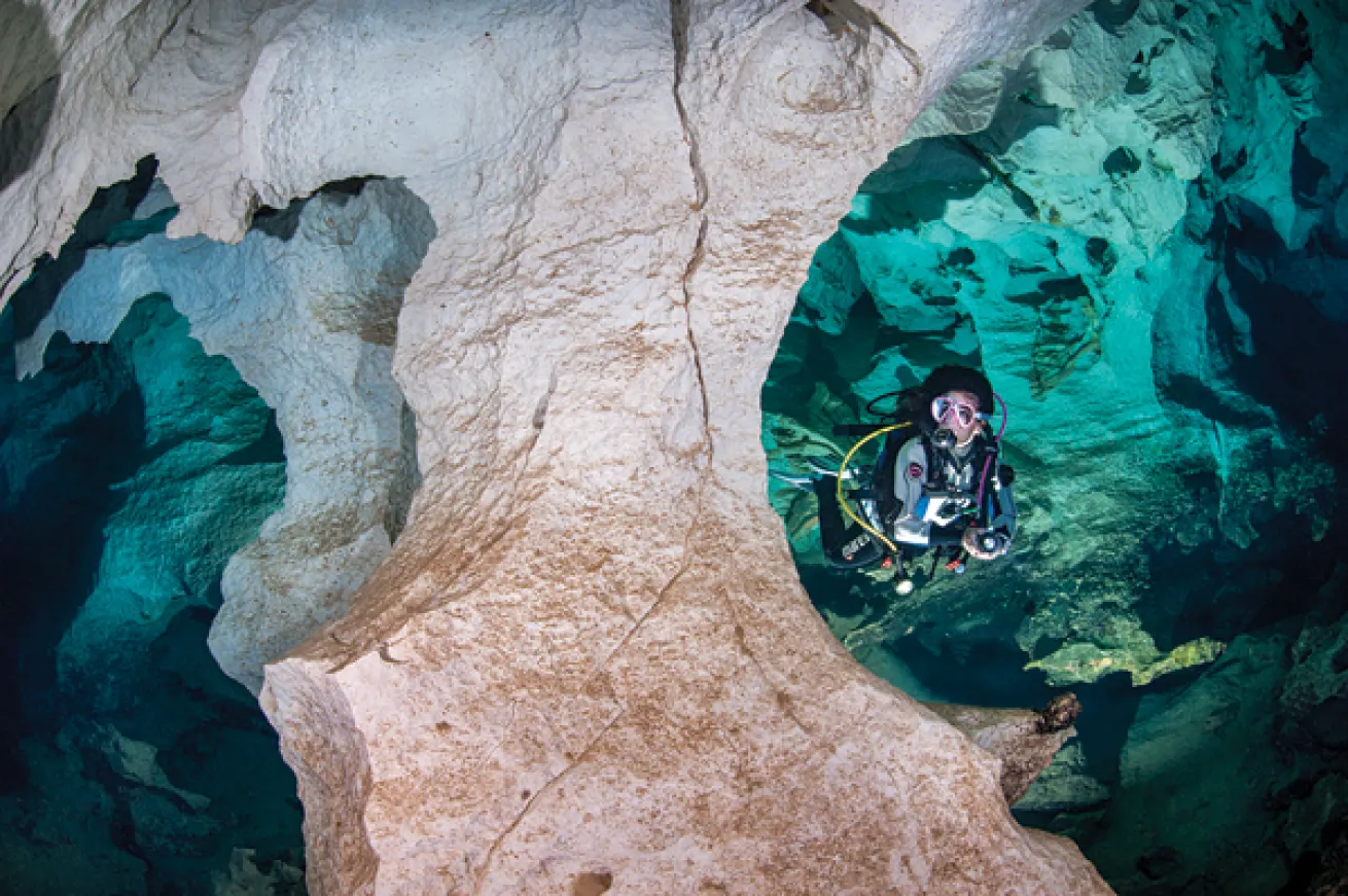 Cave Diving: 7 Best Cave Dives | Scuba Diving