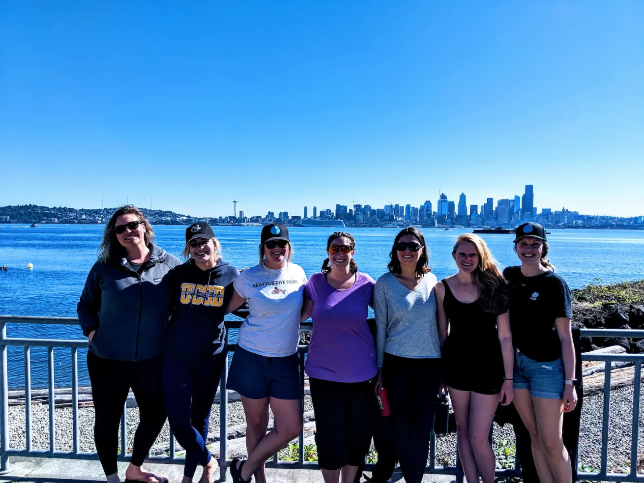 Mobile Dive Shop, Seattle Dive Tours, Brings Gear and Comfort Right to ...