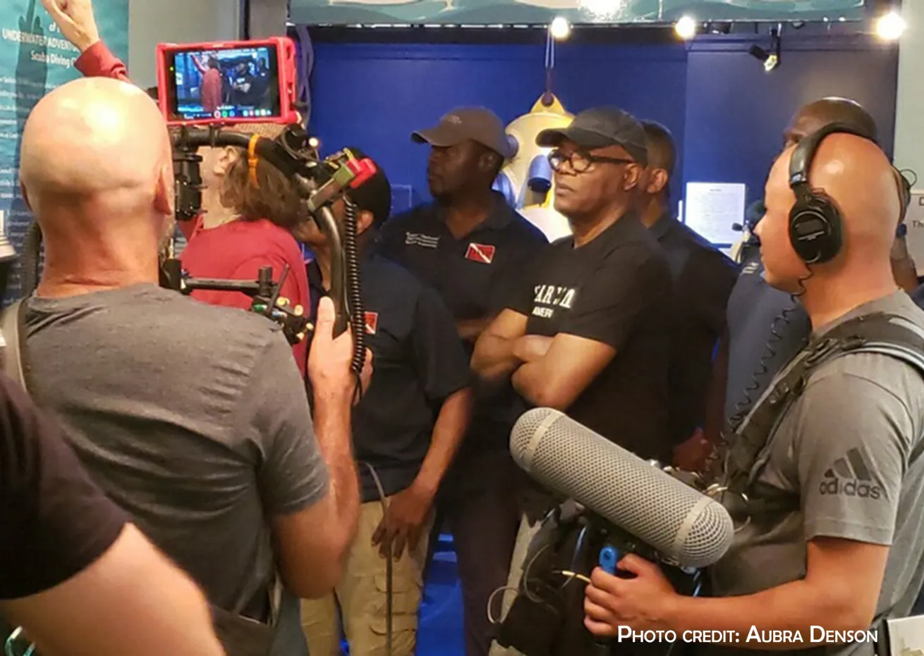 Samuel L. Jackson Visits History of Diving Museum and Diving With a ...