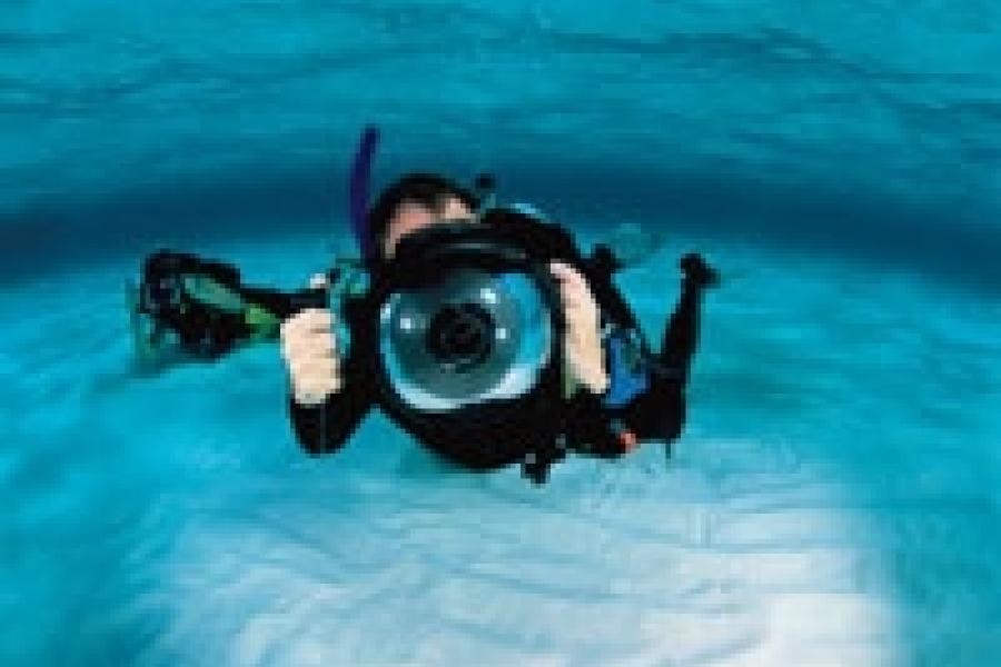 Sea & Sea NX-100 Pro | Scuba Diving