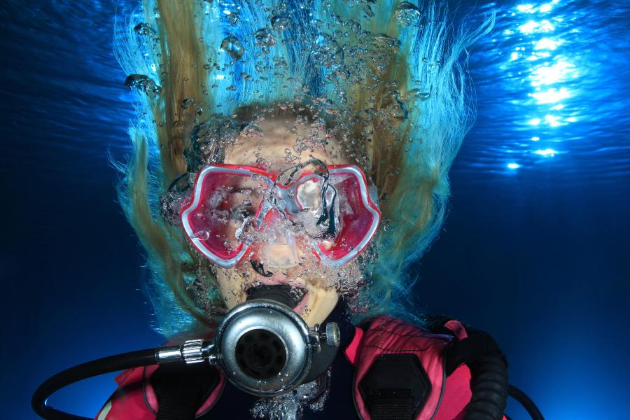 How to Recover and Clear Your Scuba Regulator | Scuba Diving