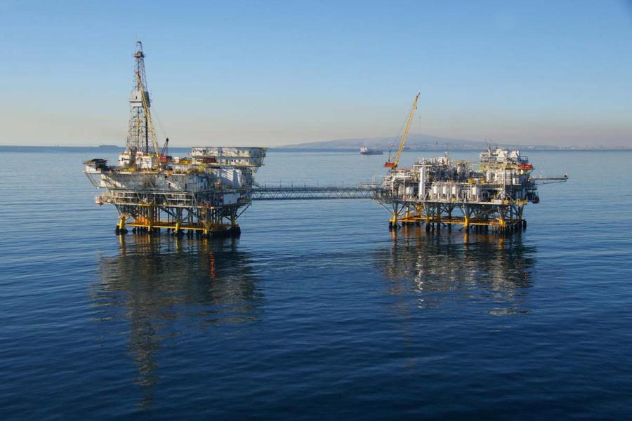 How the Orange County Oil Spill Impacts Scuba Divers | Scuba Diving