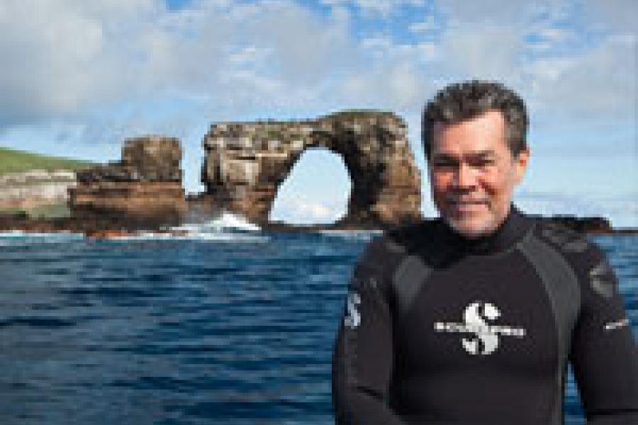 Live-Aboard Legend: Peter Hughes and the DivEncounters Alliance | Scuba ...