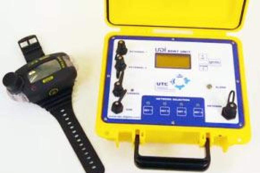 60:Second ScubaLab - Underwater Technology Center Ltd. UDI | Scuba Diving